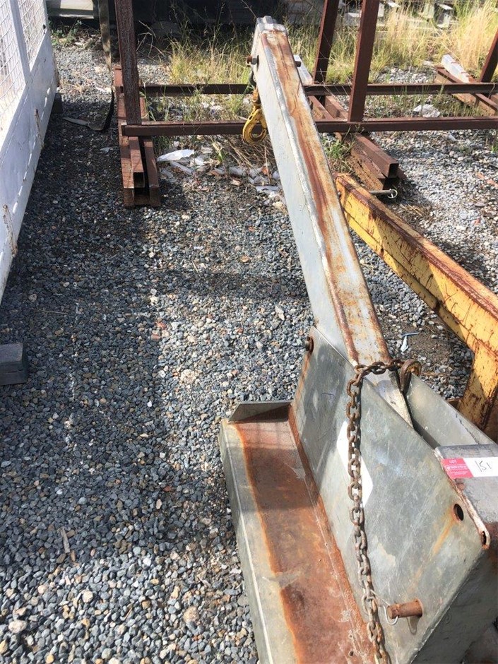 East West Forklift Jib Auction (0151-7041971) | Grays Australia