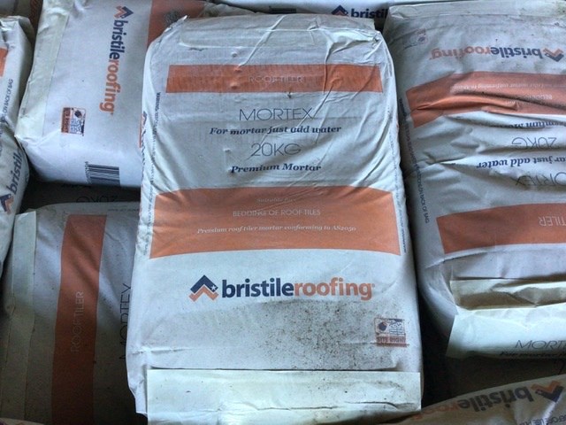 1 Pallet Of Approx 60 Bristile 20 Kg Bags Of Mortex Premium Mortar ...