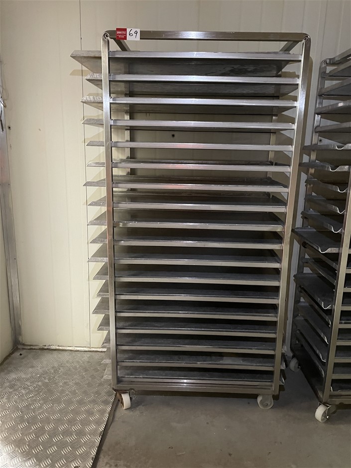 Commercial Mobile Rack Auction (0069-5051836) | Grays Australia