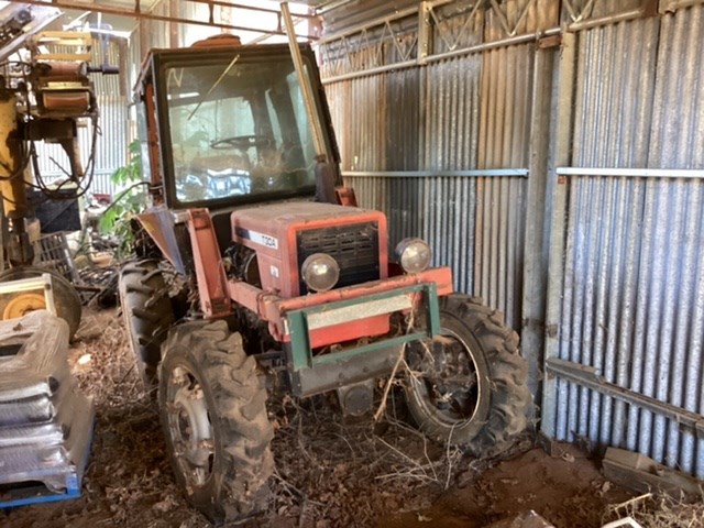 Belarus T30 Tractor Auction (0038-8016699) | Grays Australia