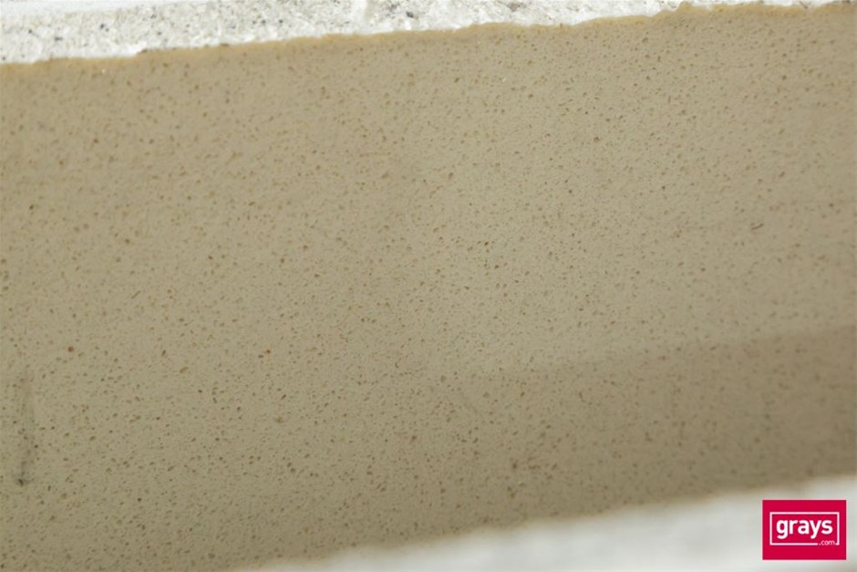 Essa Stone 1x Slab of Engineered Quartz Auction (0028-5051787) | Grays ...