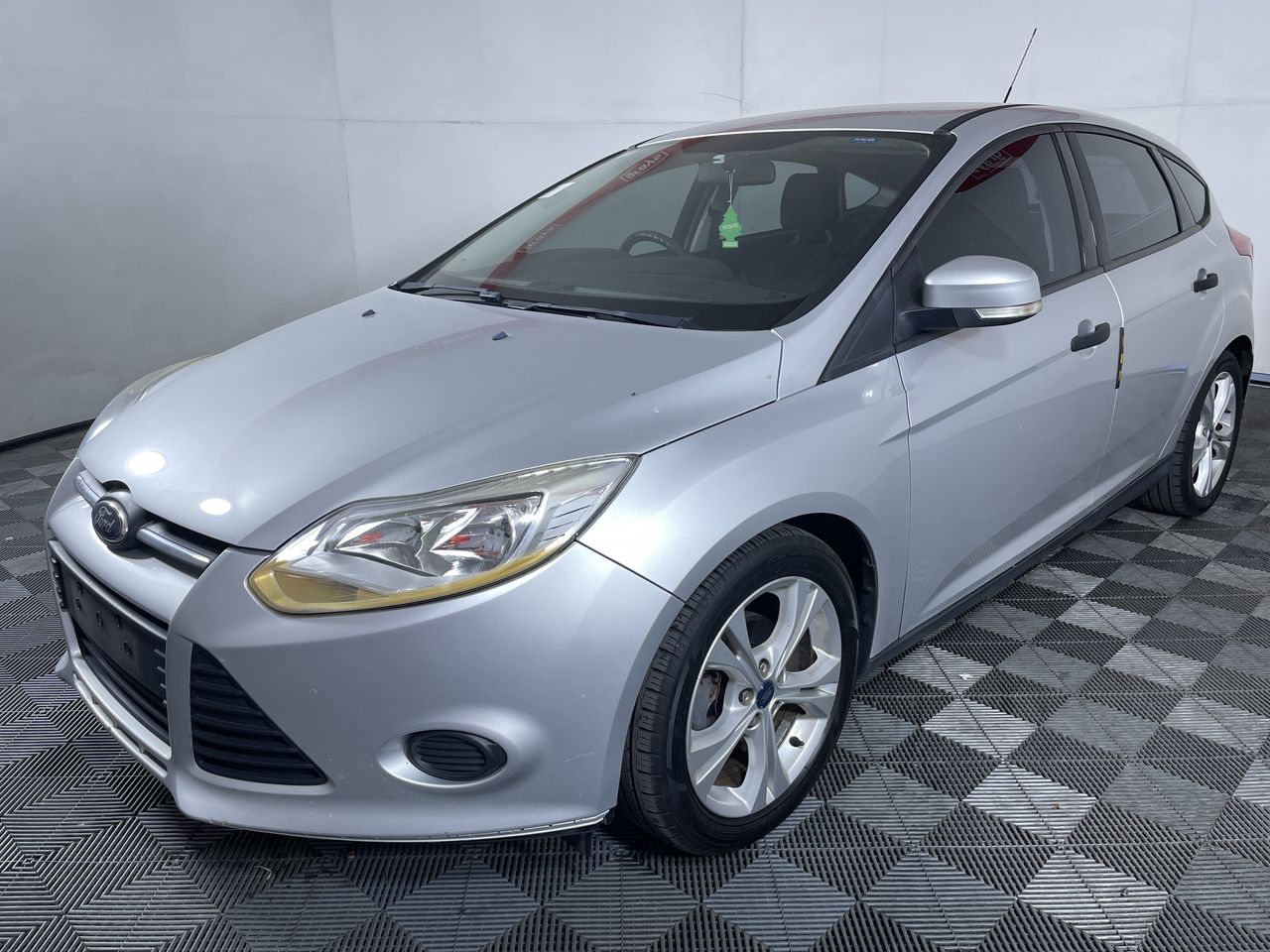 2011 Ford Focus Ambiente LW Automatic Hatchback Auction (0001-50701889 ...