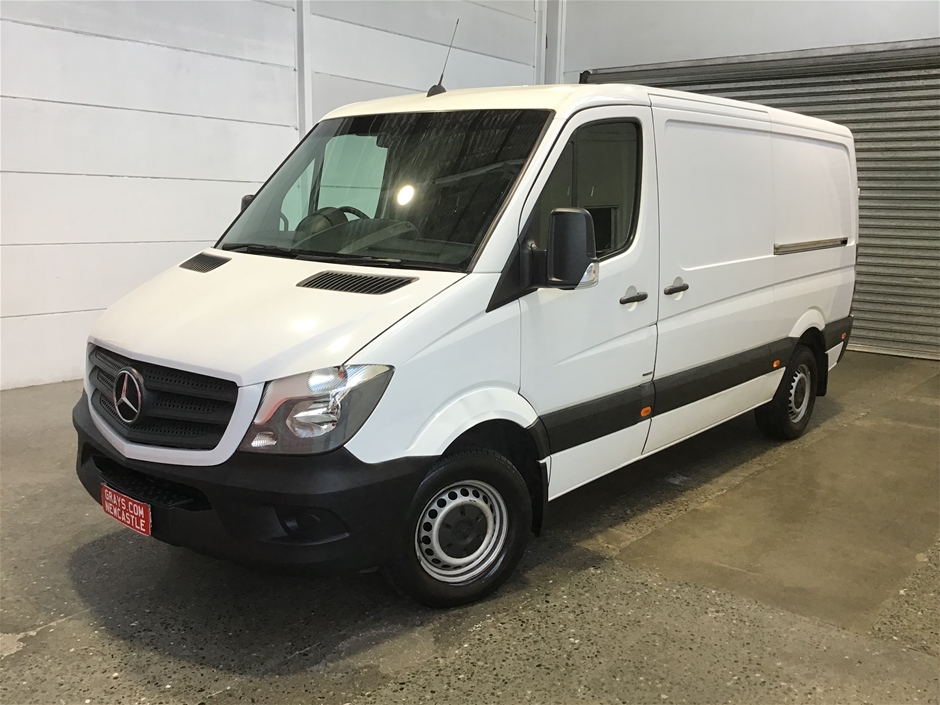 Mercedes Benz Sprinter 313 CDI MWB L/ROOF Turbo Diesel Manual Van ...