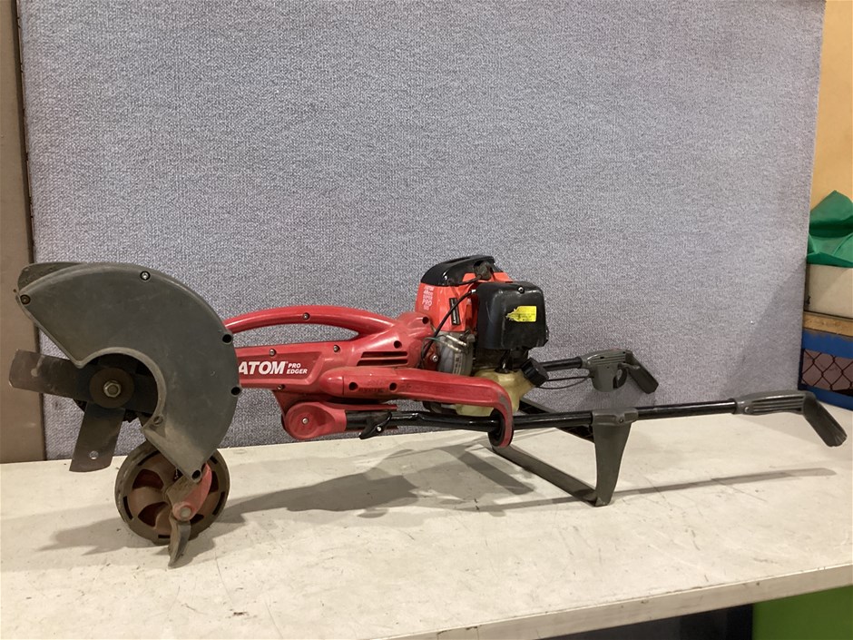 Atom Pro Edger, Edge Trimmer Auction (0023-8017023) | Grays Australia