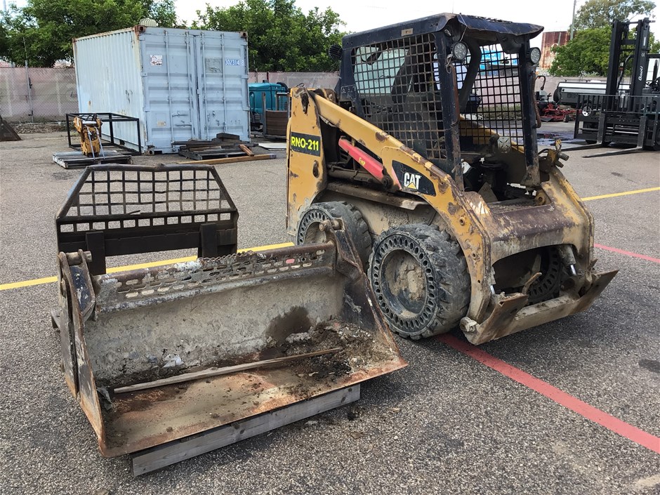 Caterpillar 226B Damaged Skid Steer Loader (Wheeled) Auction (0006 ...