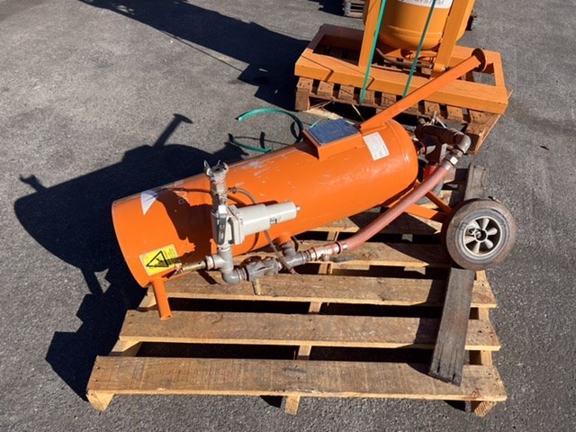Cuft Blast Machine BlastOne Auction (0070-9040135) | Grays Australia