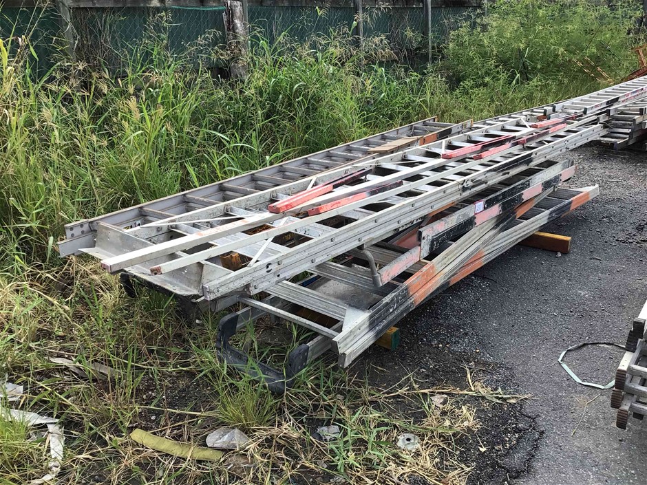 Qty Damaged Ladders Auction (0251-7044092) | Grays Australia