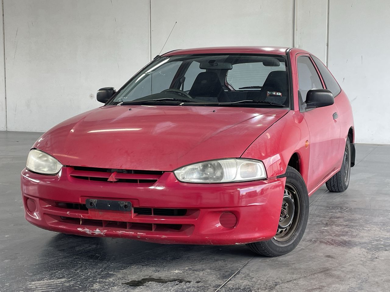 2000 Mitsubishi Mirage CE Automatic Hatchback Auction (0001-20077208 ...