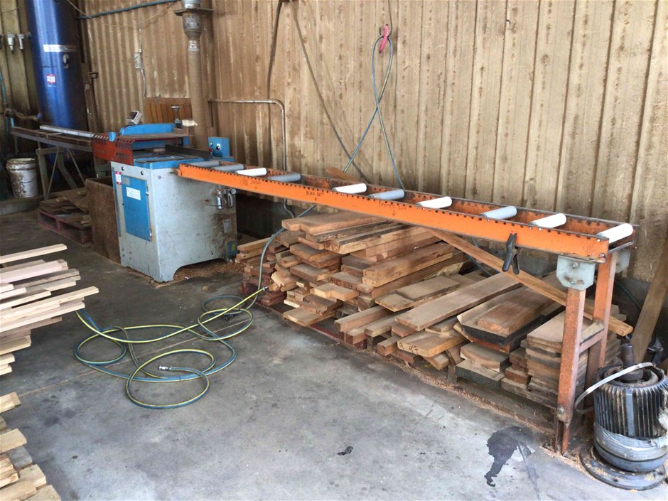 Docking Saw Auction (0017-7044152) | Grays Australia