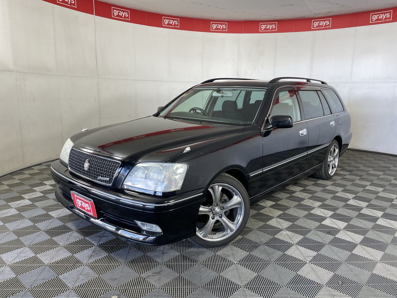 2002 Toyota Crown Automatic Wagon(IMPORT) Auction (0001-10333437 ...