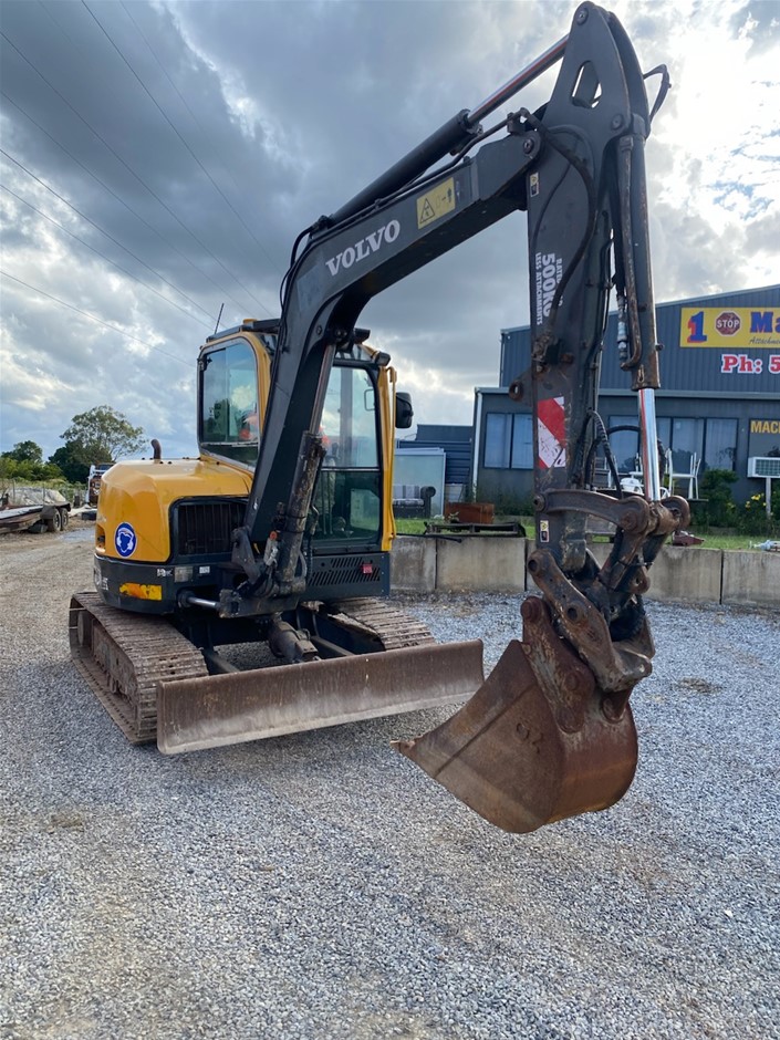 Volvo ECR58 Plus Hydraulic Excavator Auction (0001-7044150) | Grays ...