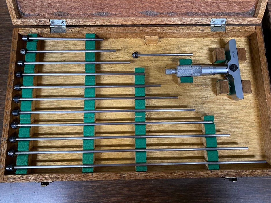 Mitutoyo DMC 4-12" Depth Gauge Set Auction (0461-3025023) | Grays Australia