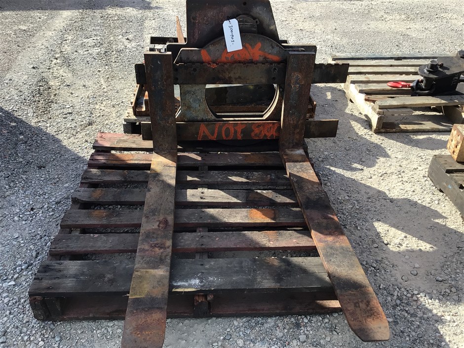 Hydraulic Rotation Attachment Auction (0010-5052553) | Grays Australia