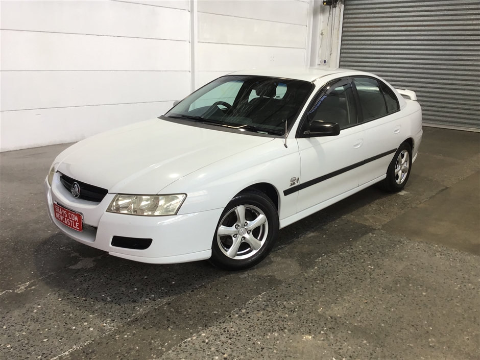 2004 Holden Commodore Executive VZ Automatic Sedan Auction (0001 ...