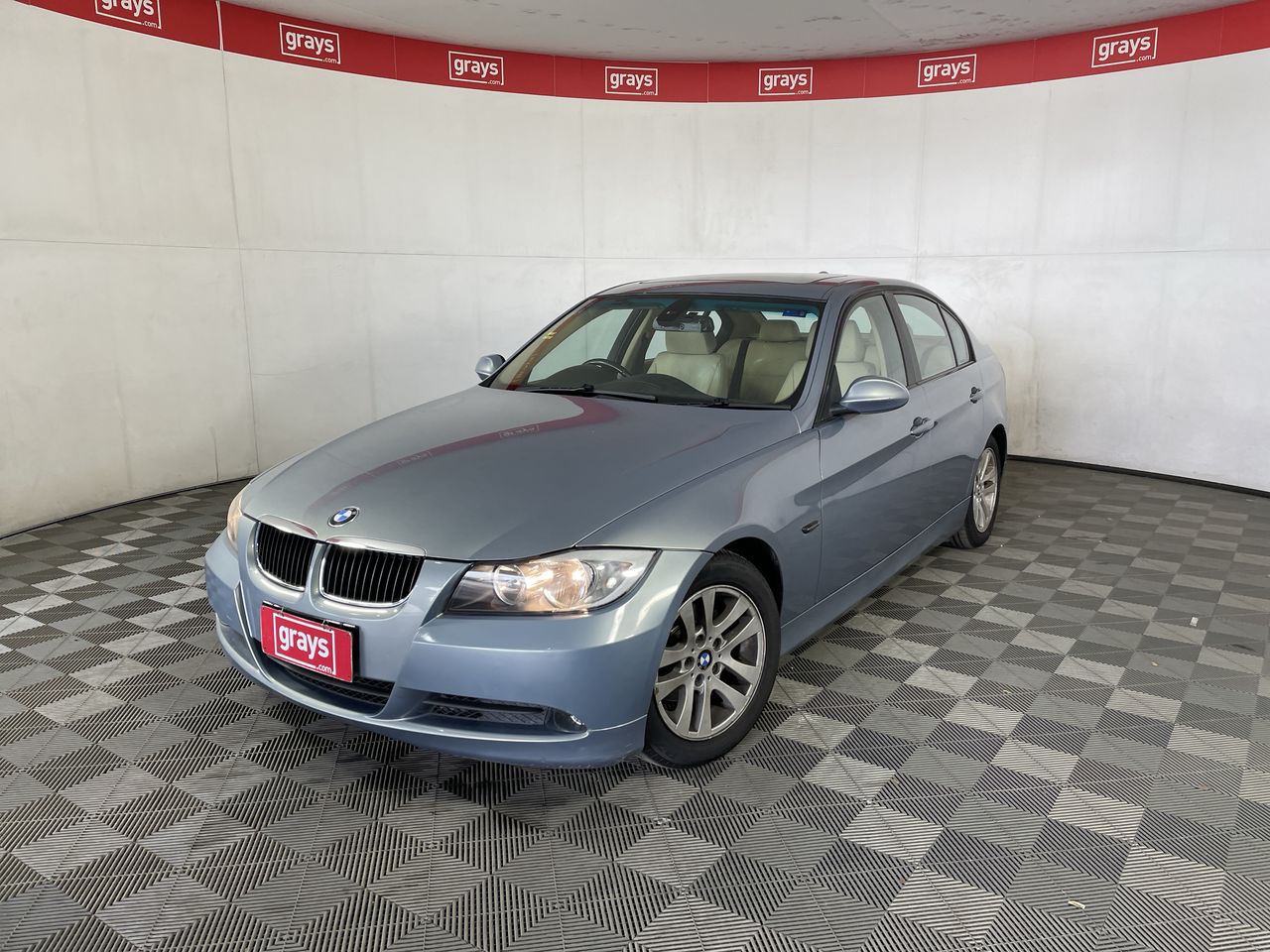 2007 BMW 320i E90 Automatic Sedan Auction (0001-10332263) | Grays Australia