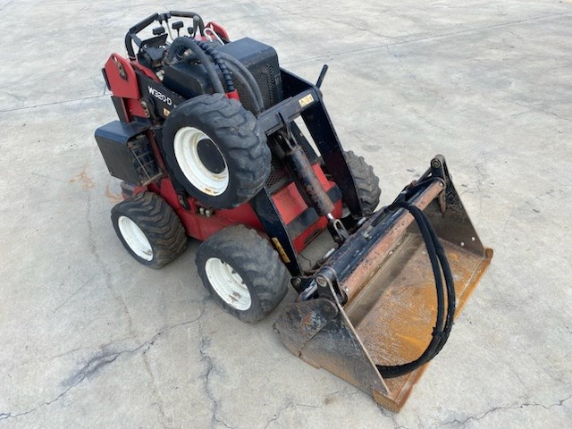 Toro W320-D series 2 Mini Loader Auction (0002-8017231) | Grays Australia