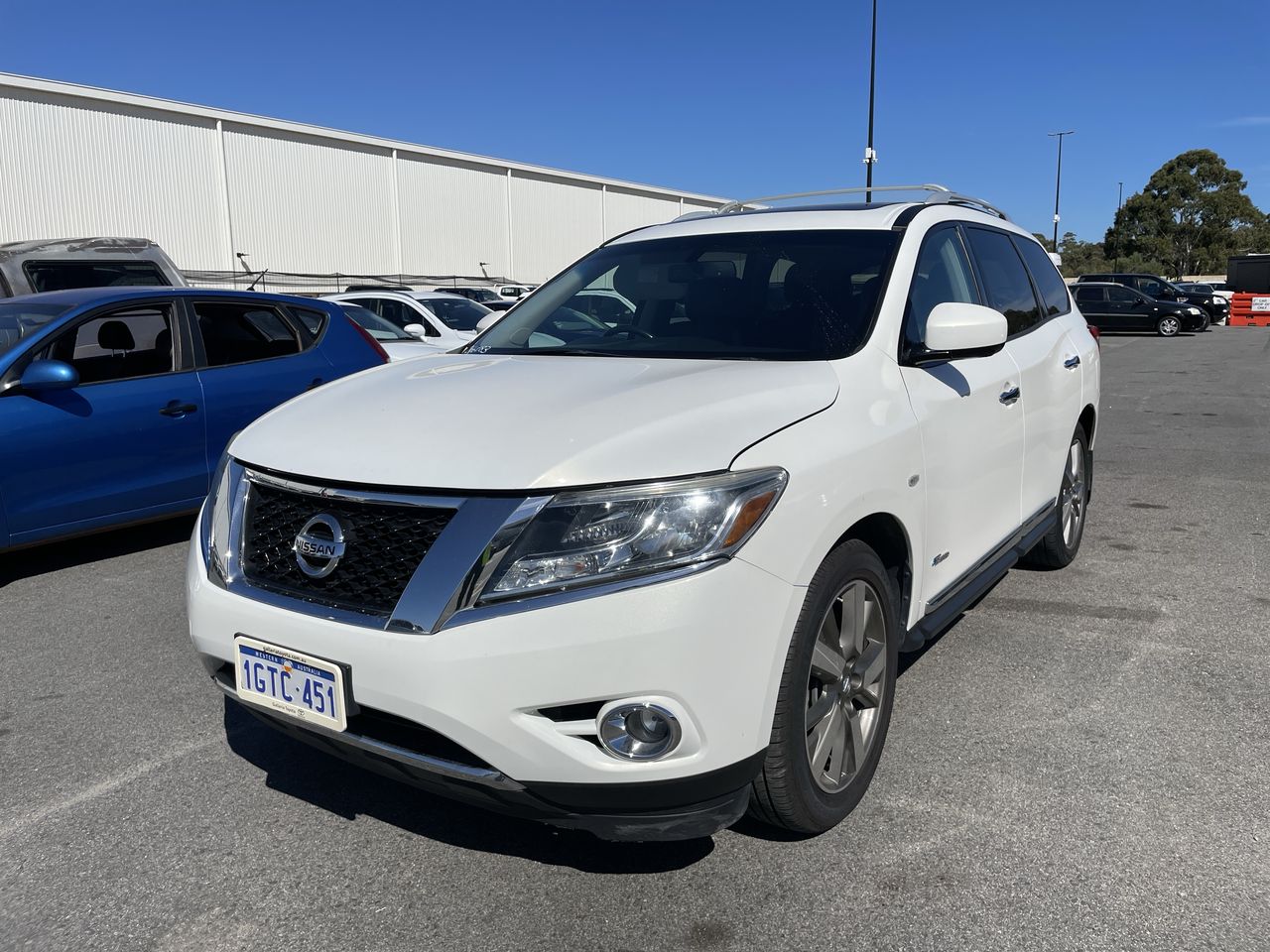 2015 Nissan Pathfinder Ti HYBRID R52 CVT 7 Seats Wagon Auction (0001 ...