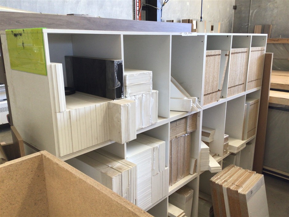 Timber Storage Unit with Contents Auction (0040-7044594) | Grays Australia