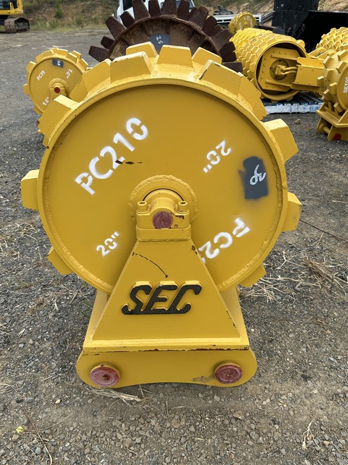 SEC Unused Compaction Wheel Suit 20 T Class Auction (0390-7044966 ...
