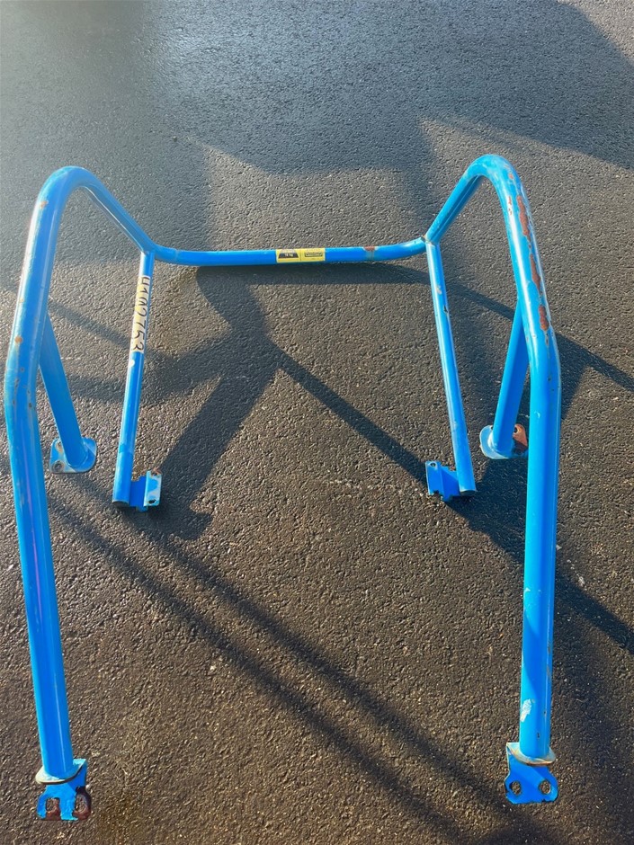 2015 Genie Operator Protection Structure (Forrest Lake) Auction (0014 ...