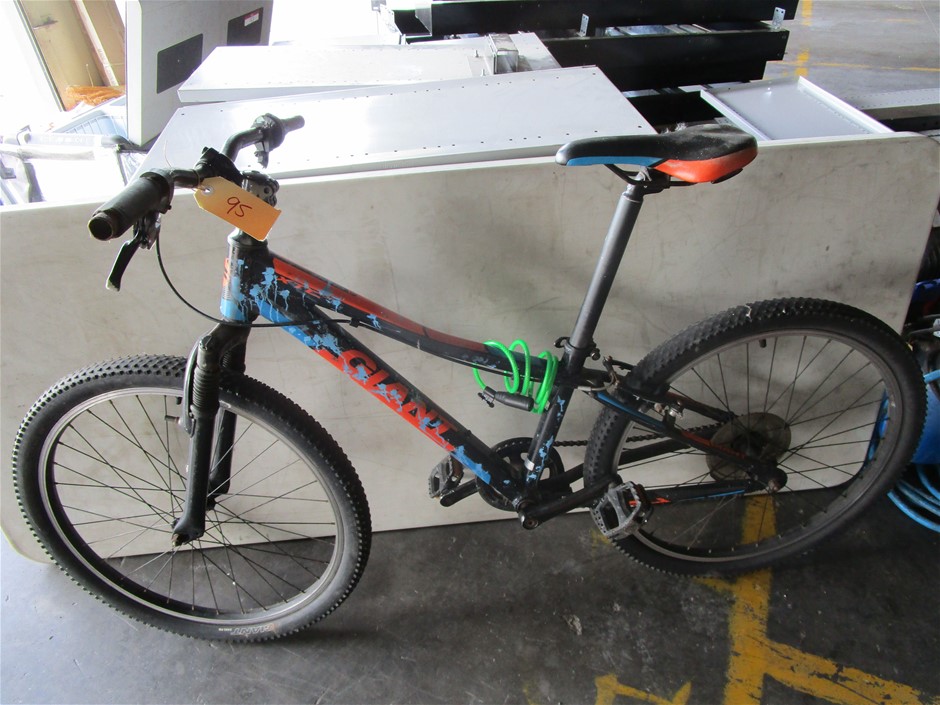 Ladies Mountain Bike Auction (0001-7047426) | Grays Australia