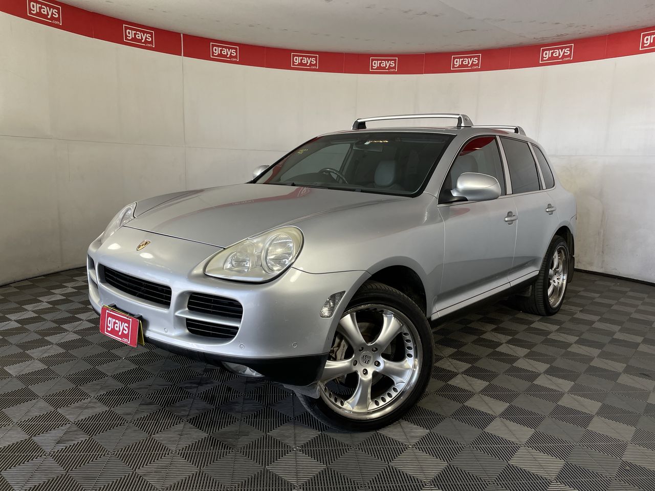 2003 Porsche Cayenne S