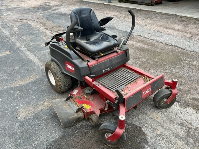 Toro Zero Turn Ride On Mower Auction (0010-5052799) | Grays Australia