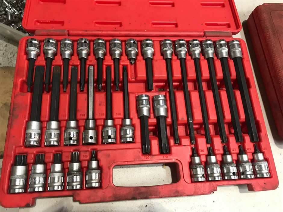 1x 32 Piece TX Star Bit Set Auction (0033-3025486) | Grays Australia