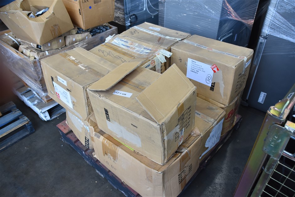 200-976BK Pallet of Coaxial Cable Weather Boots Auction (0004-2553136 ...
