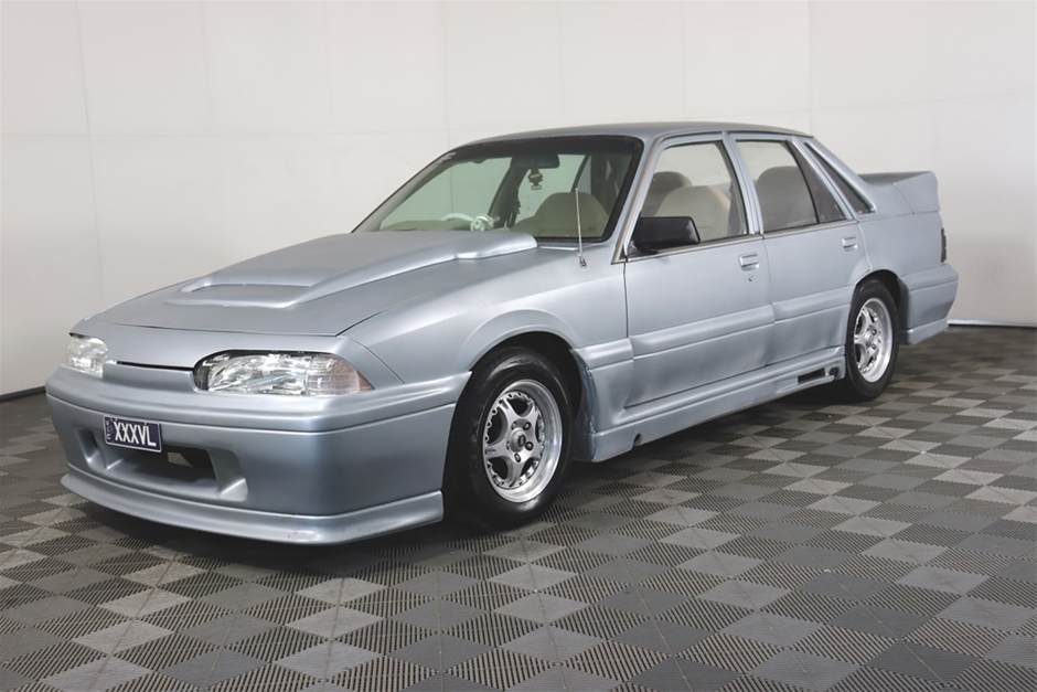 1986 Holden Commodore VL LS1 Conversion Manual Sedan Auction (0001 ...