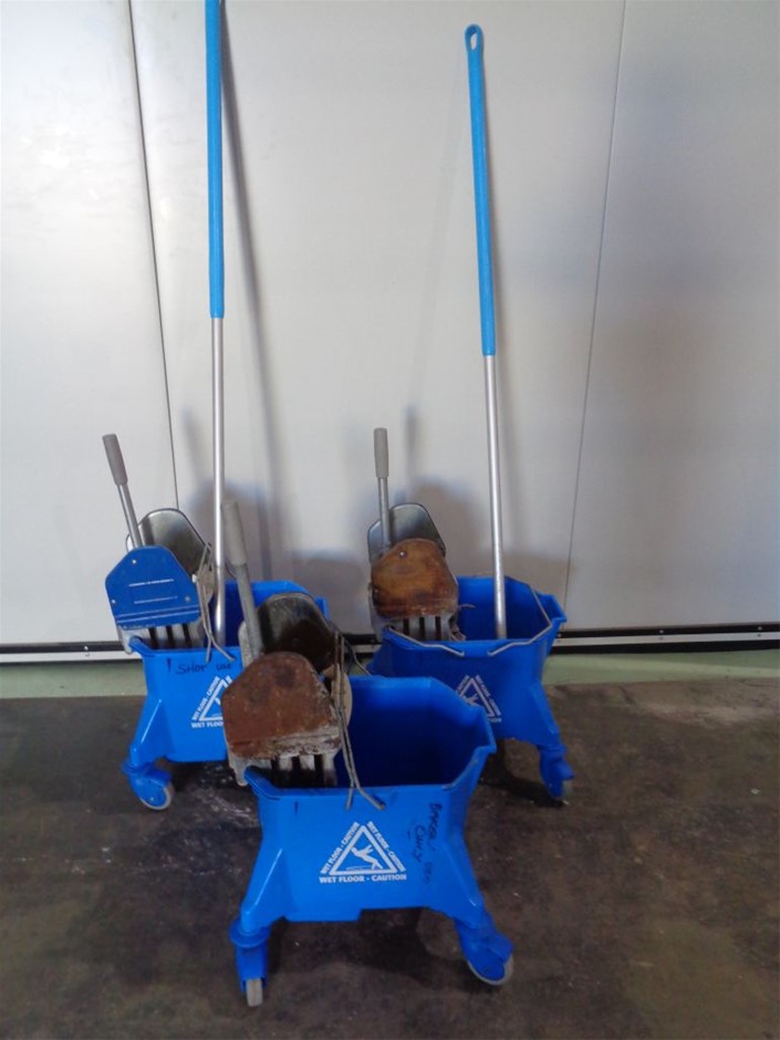 3 x Industrial Mobile Mop Buckets with Mops Auction (0059-5052784 ...