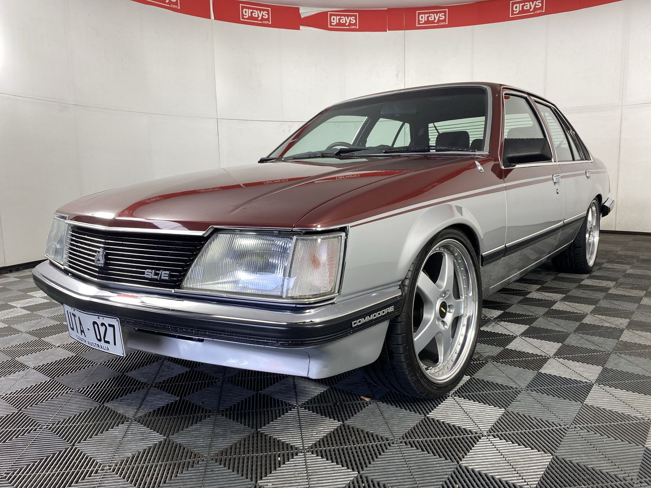 1983 Holden VH SLE Automatic Sedan Auction (0001-60012151) | Grays ...
