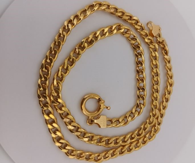 18ct Solid Yellow Gold Curb Link Chain - Stamped 750 - Hand Made ...