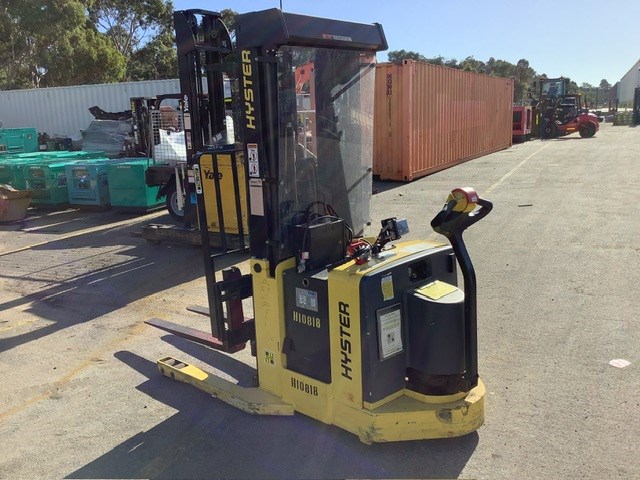 Hyster W30ZR 1.5T Electric Walkie Stacker Auction (0010-9042196 ...