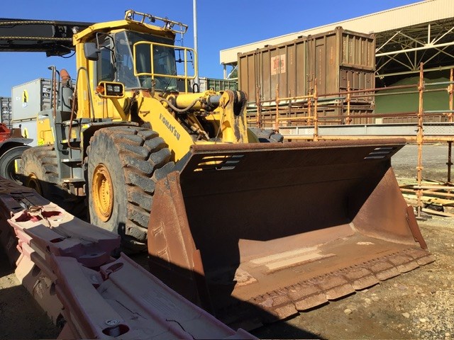 2002 Komatsu WA500-3 Wheeled Loader Auction (0003-9041994) | Grays ...