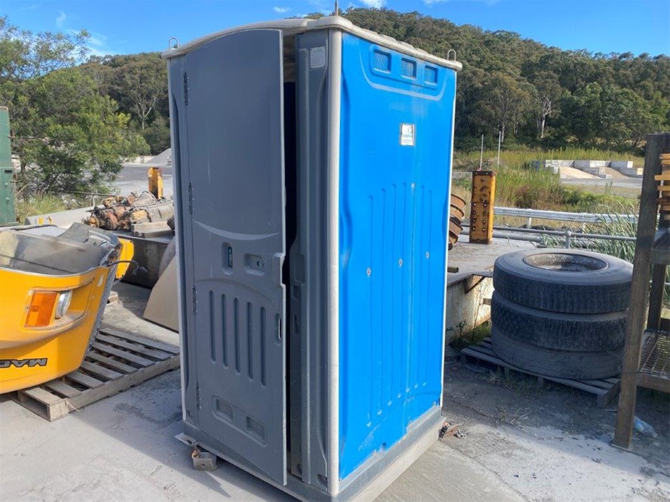 Portable Toilet Auction (0007-5052960) | Grays Australia