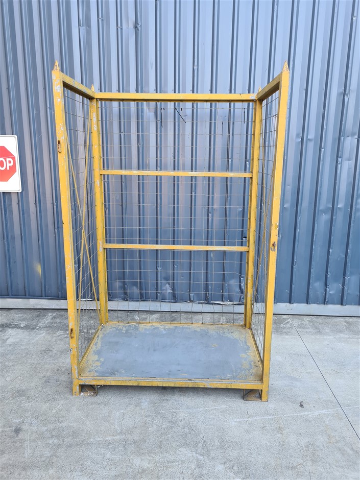 Steel Cages / Stillages Auction (0006-7045232) | Grays Australia