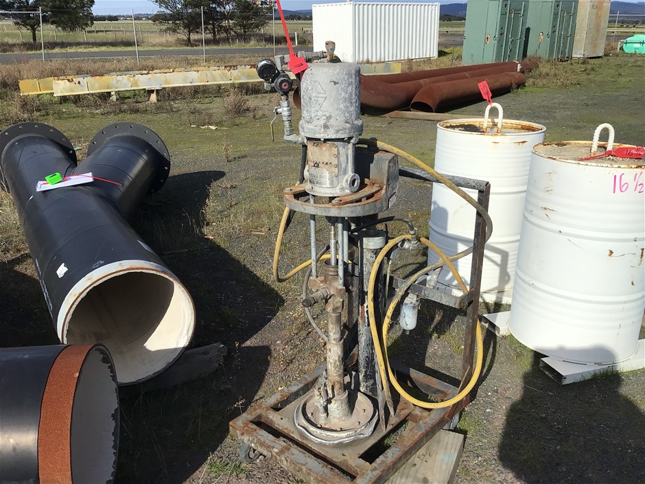 Graco Air Powered Grease Pump Auction (0104-3025277) | Grays Australia