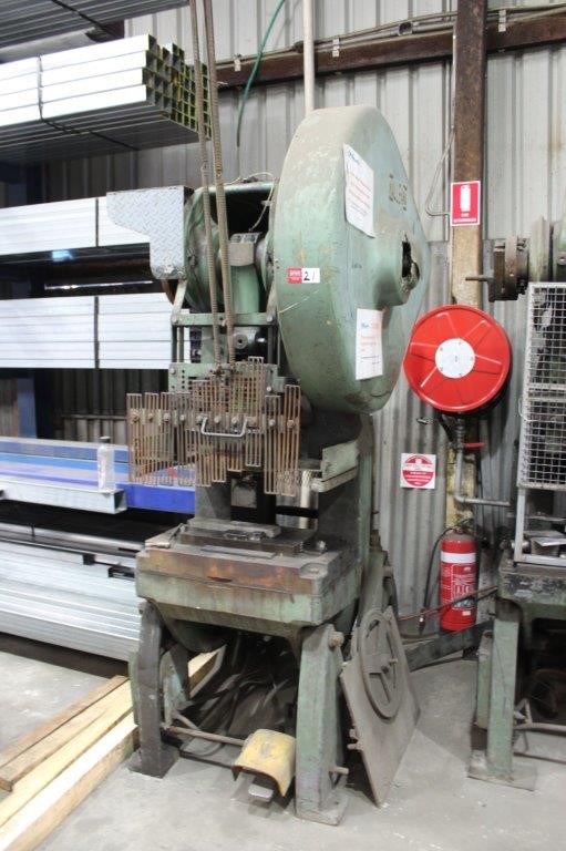 Wallbank 353A Incline Power Press Make: Wallbank Mode Auction (0021 ...