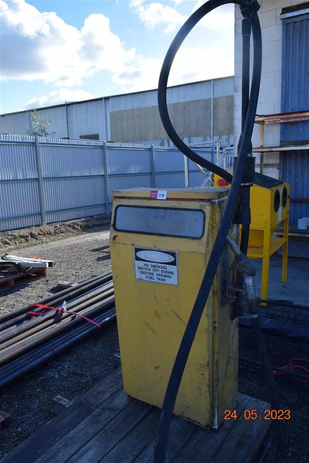"Gilbarco" Fuel Bowser with Hose and Trigger Filler Gun Auction (0028 ...