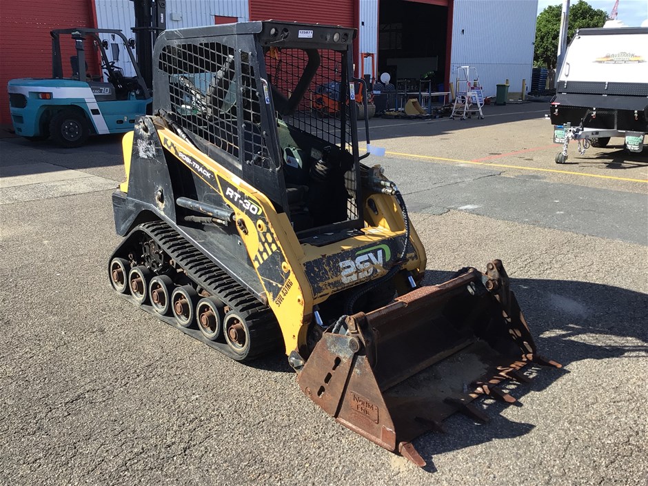 ASV RT-30 Skid Steer Loader (Track) Auction (0006-7045357) | Grays ...
