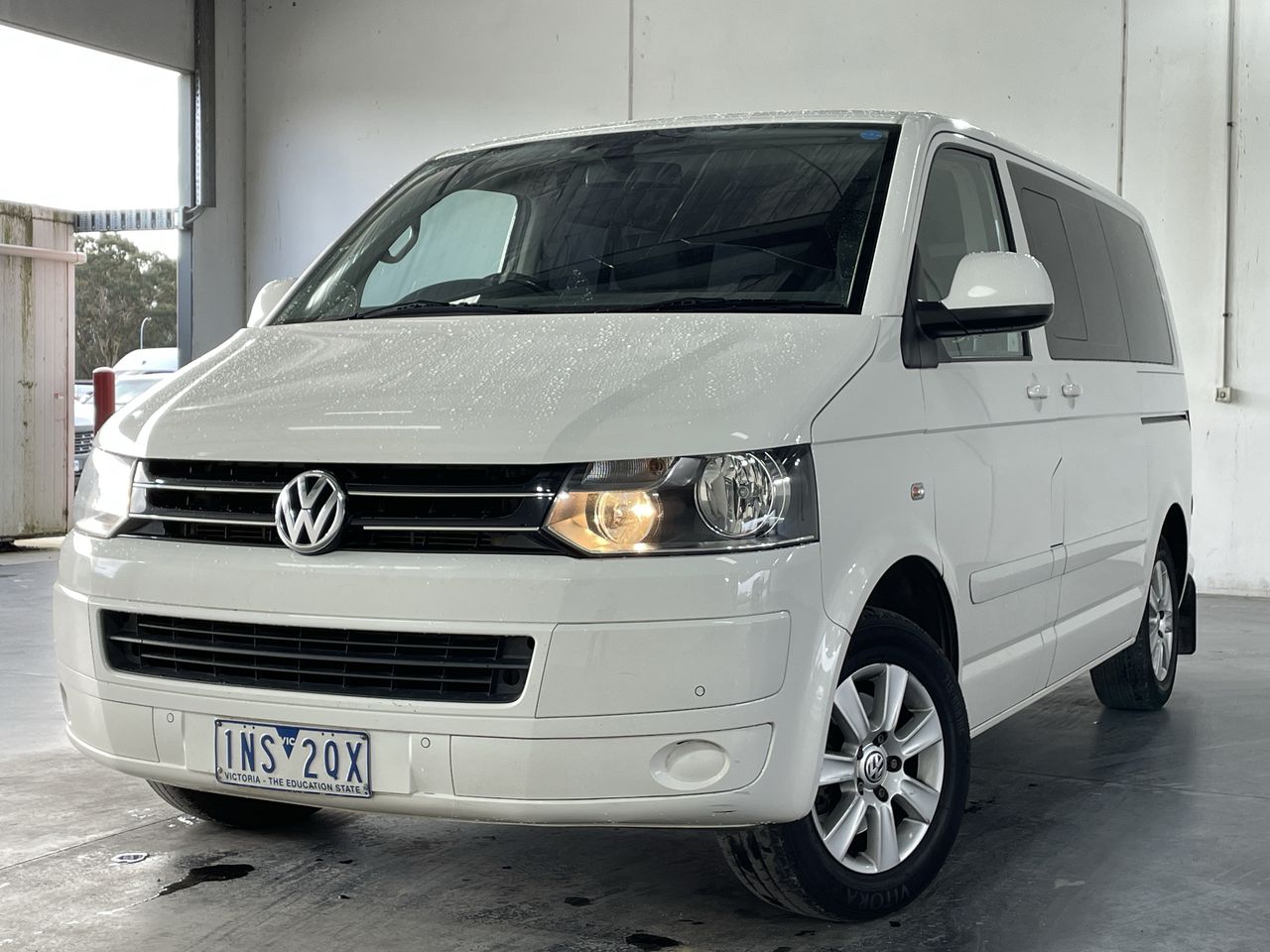 2011 Volkswagen Multivan Comfortline 103kw T5 T/D Auto 7 Seats People ...