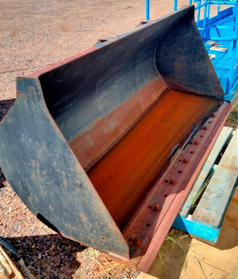 2013 JCB 331/12483 Telehandler Attachment - Bucket - 1,000ltr ...