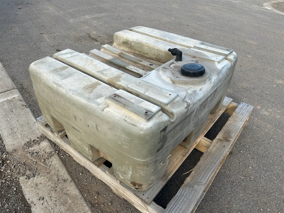 Silvan Plastic Diesel Tank Auction (0006-3027450) | Grays Australia