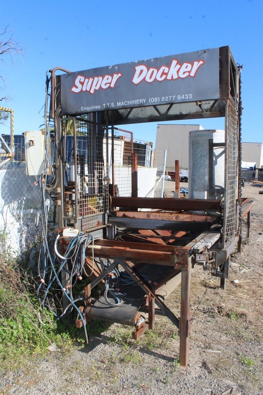 TTS Super Docker Docking Chain Saw Machine Auction (0053-5052879 ...