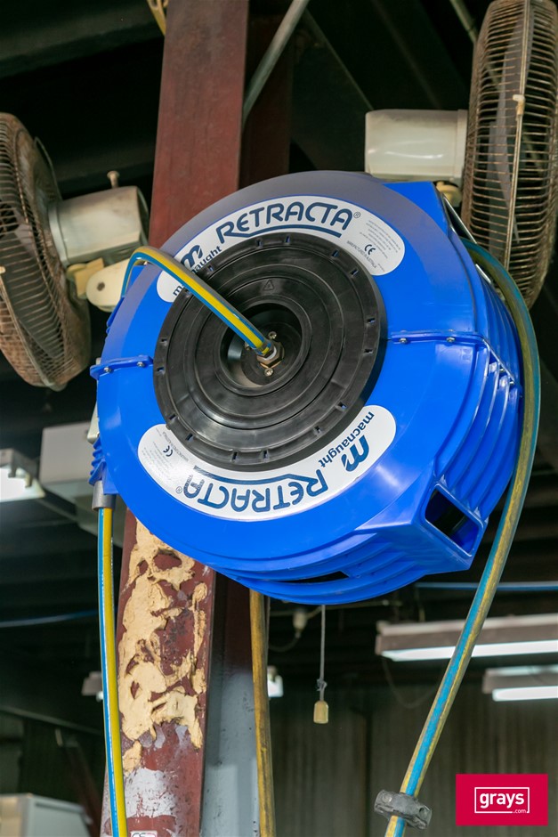 MacNaught Retracta Air Line on Retractable Hose Reel Auction (0662 ...