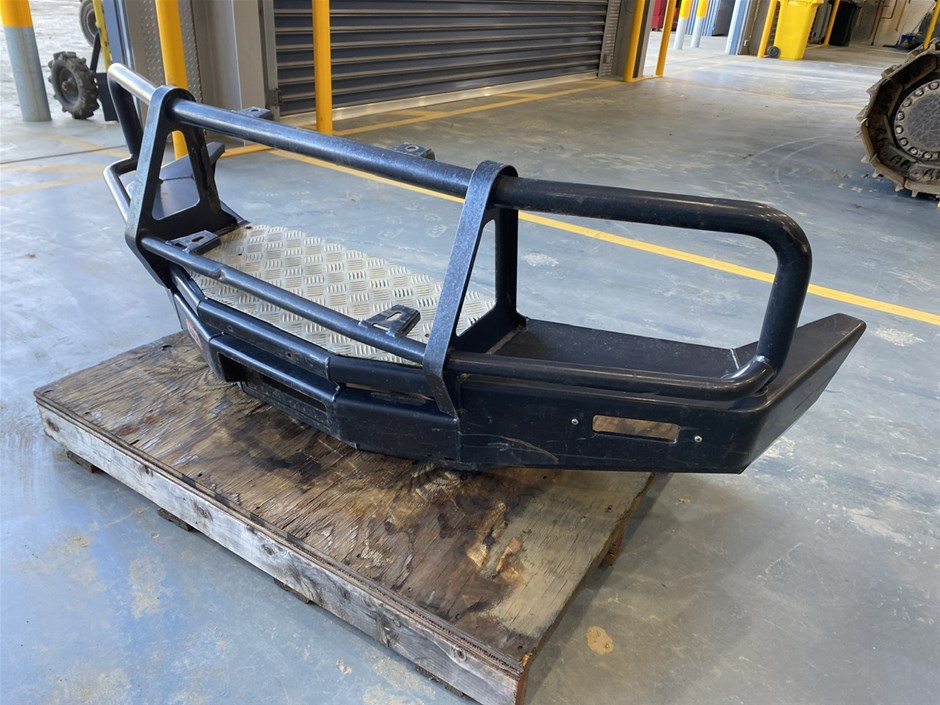 ARB Steel Bullbar Suit Toyota 79 Series Landcruiser Auction (0130 ...