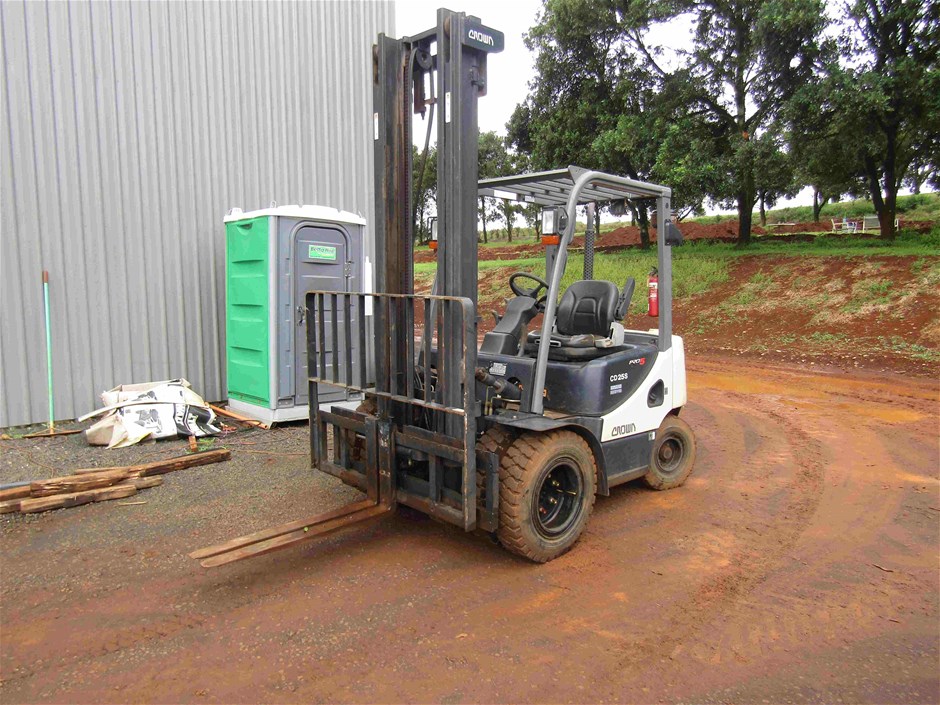 2011 Crown Pro 5 CD25S-5 Counterbalance Forklift Auction (0030-5053094 ...