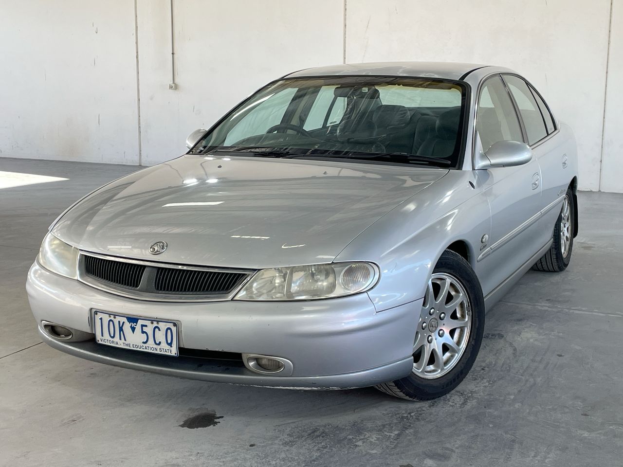 2000 Holden Calais VX V8 Automatic Sedan Auction (0001-20083848 ...