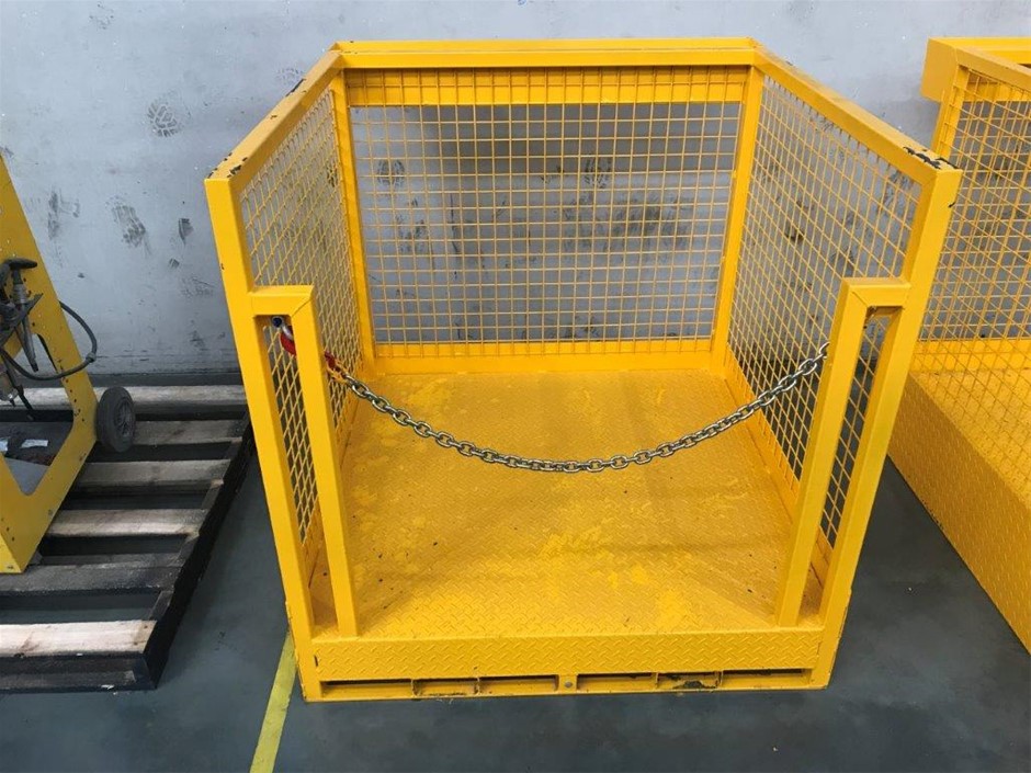 1x Steel Fabricated Fork Liftable Cage Auction (0012-3025854) | Grays ...